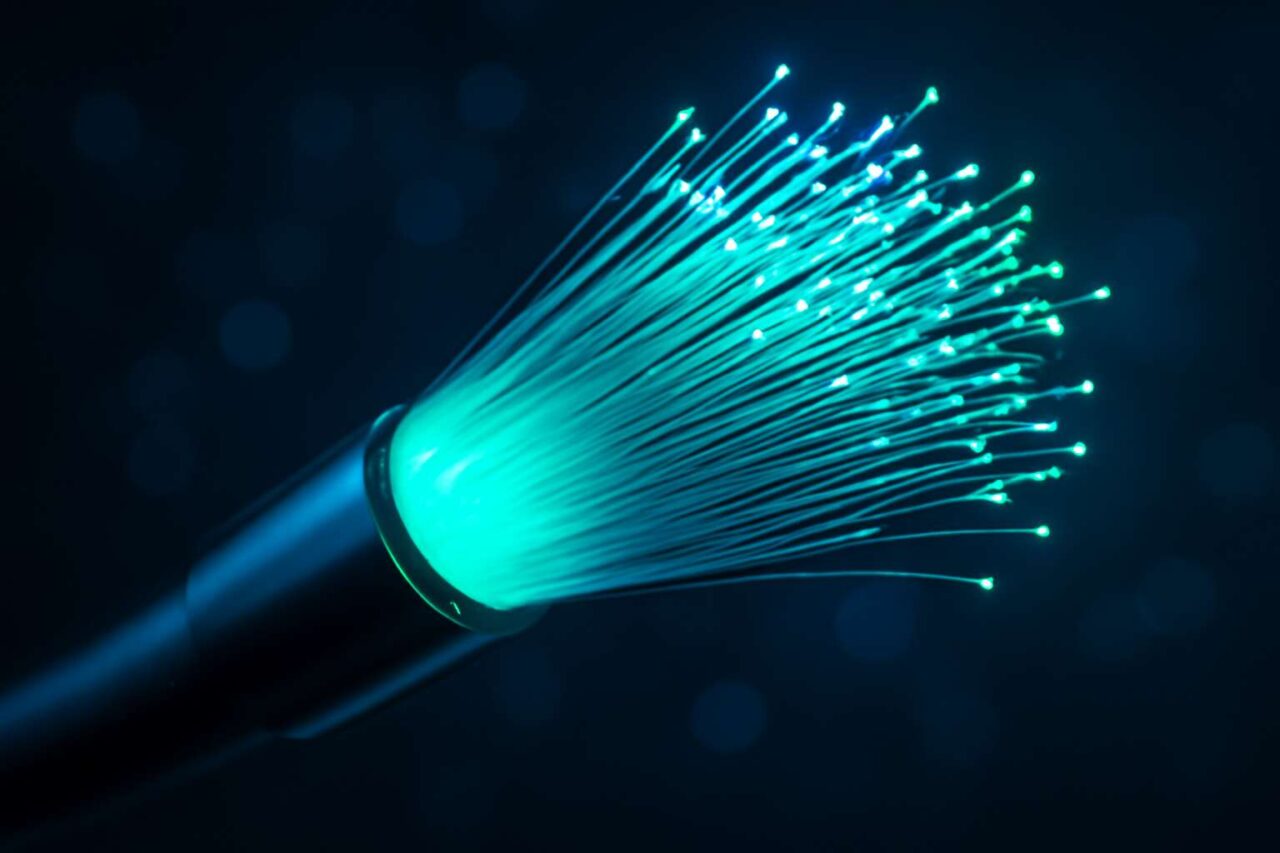 Understanding the Fibre Optic Cable Distance Limit: How Far Can Your ...